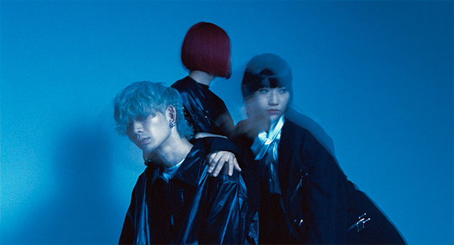 【インタビュー】CLAN QUEEN 月刊ローチケ1月15日号｜チケット情報・販売・予約は ローチケ[ローソンチケット] 2025年 ...